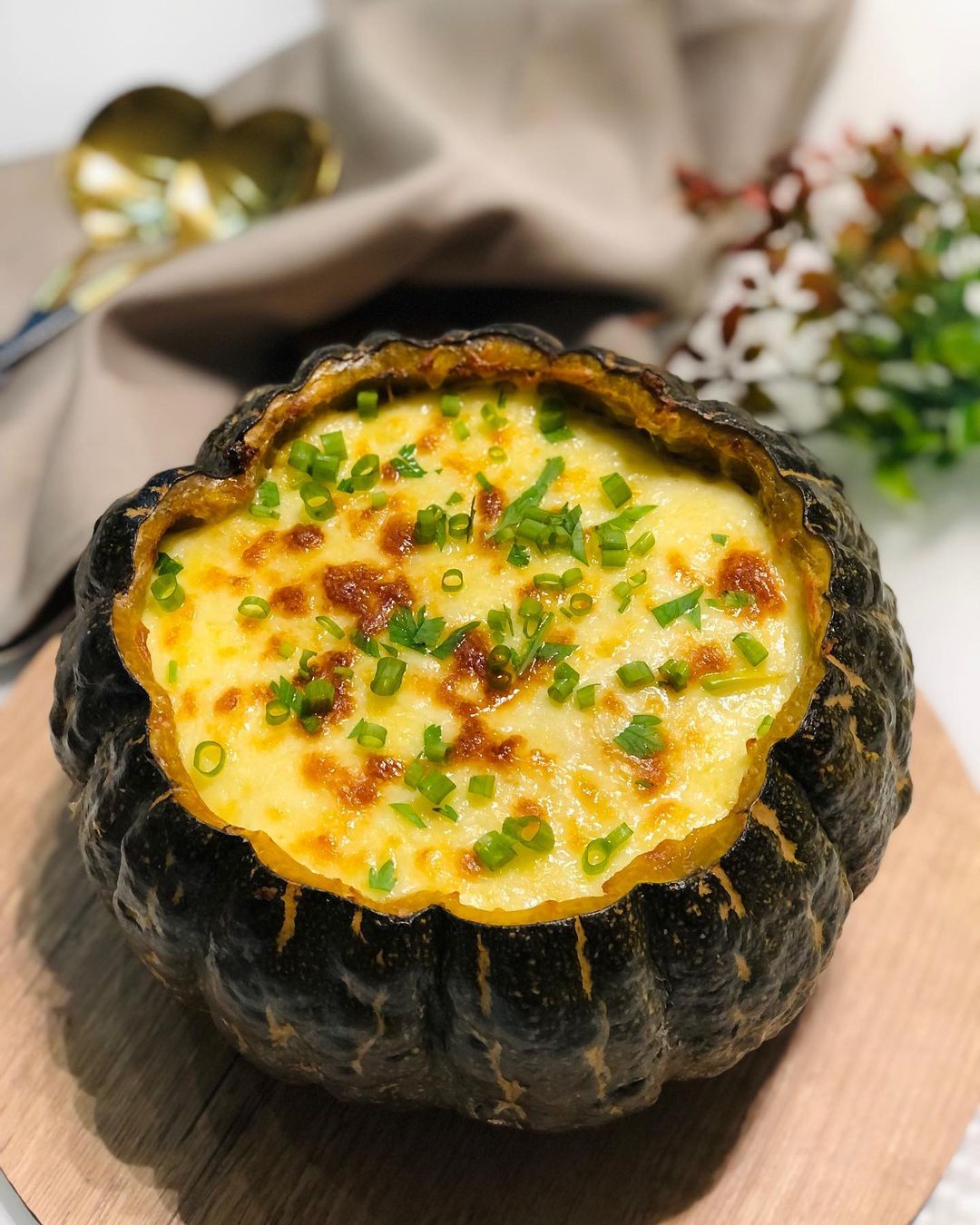 Abóbora recheada com frango cremoso - Receiteria
