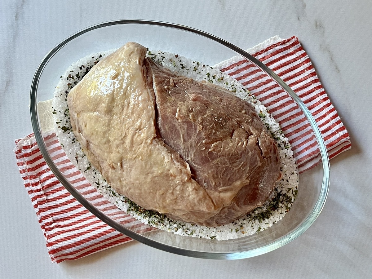 Alcatra suculenta no forno com chimichurri - Receiteria
