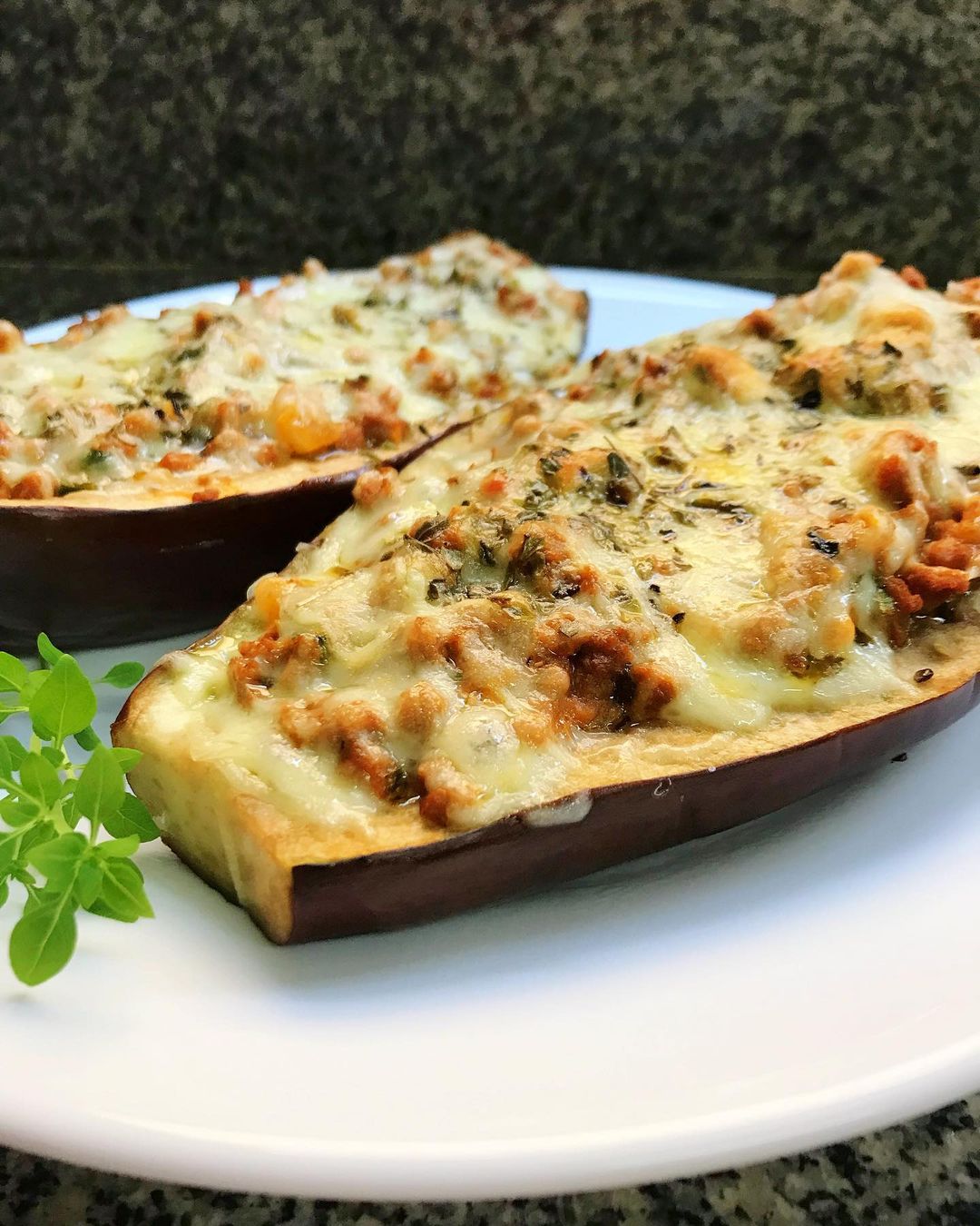 Berinjela recheada com proteína de soja - Receiteria