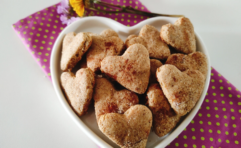 Biscoitos de aveia com banana e mel