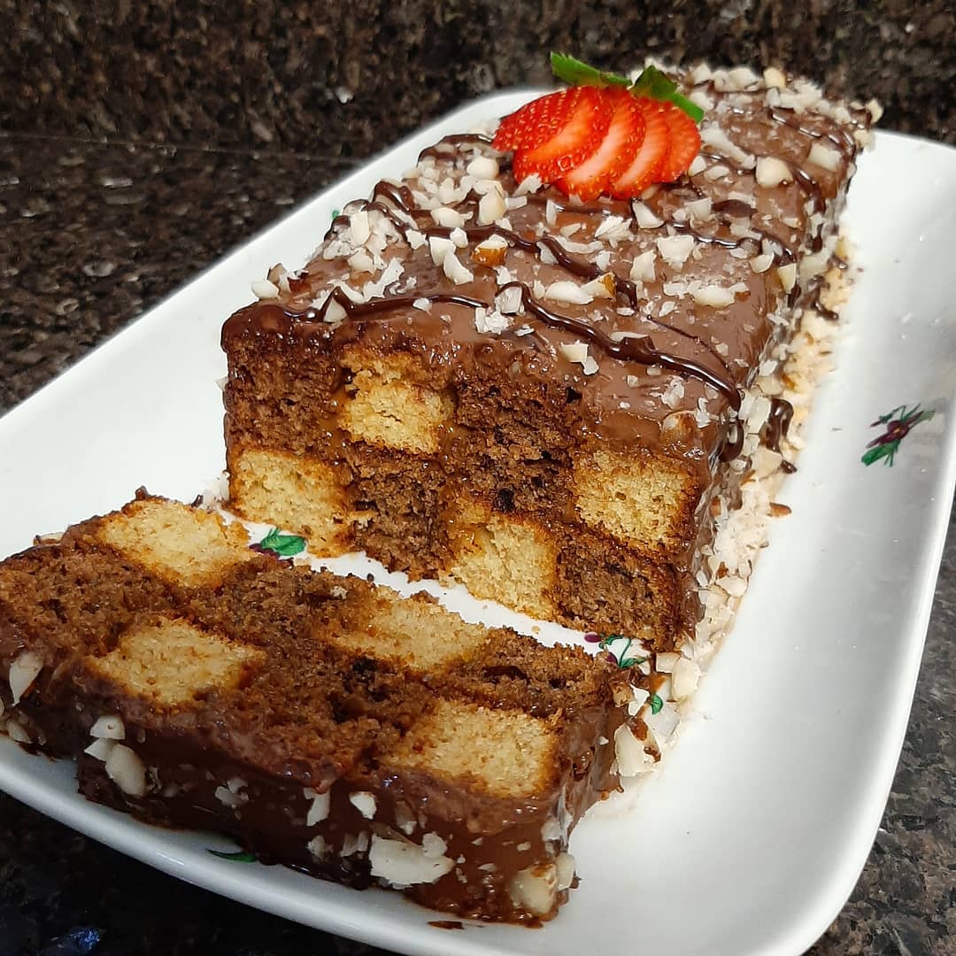 Bolo xadrez com chocolate - Receiteria