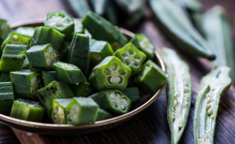 Como tirar a baba do quiabo para utilizar em diversas receitas