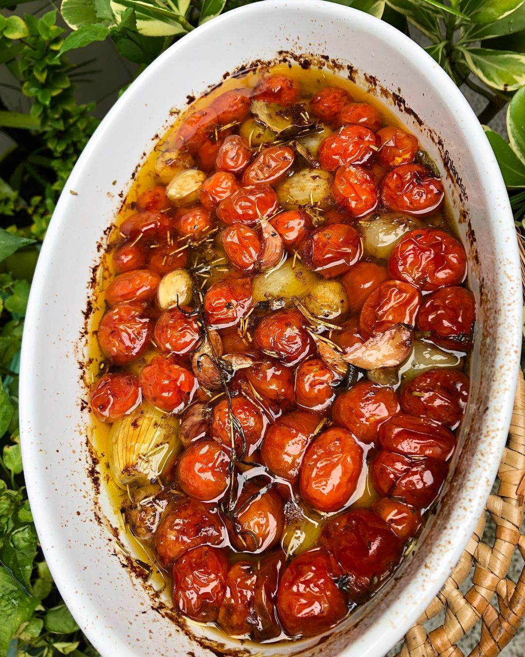 Confit de tomate e cebola