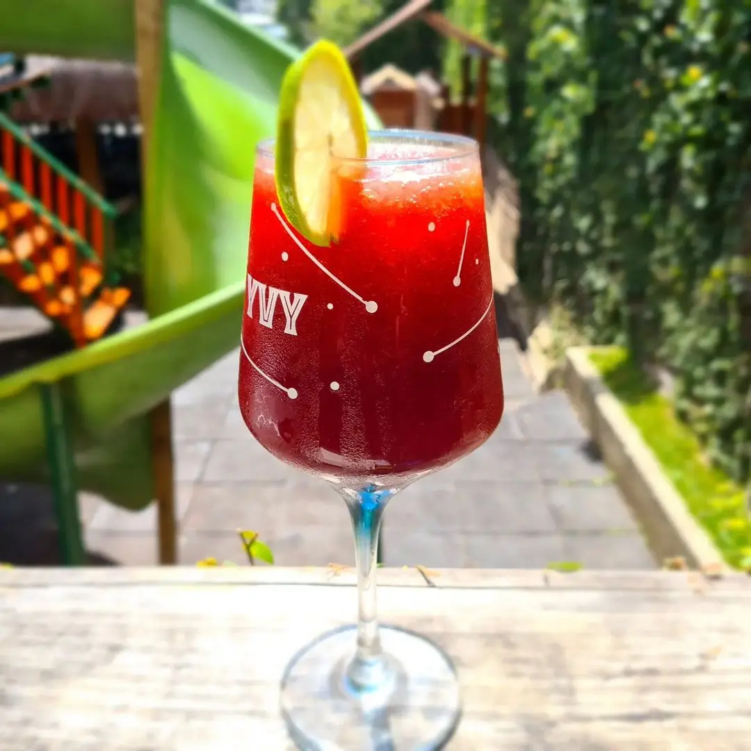 Drink corote de morango - Receiteria