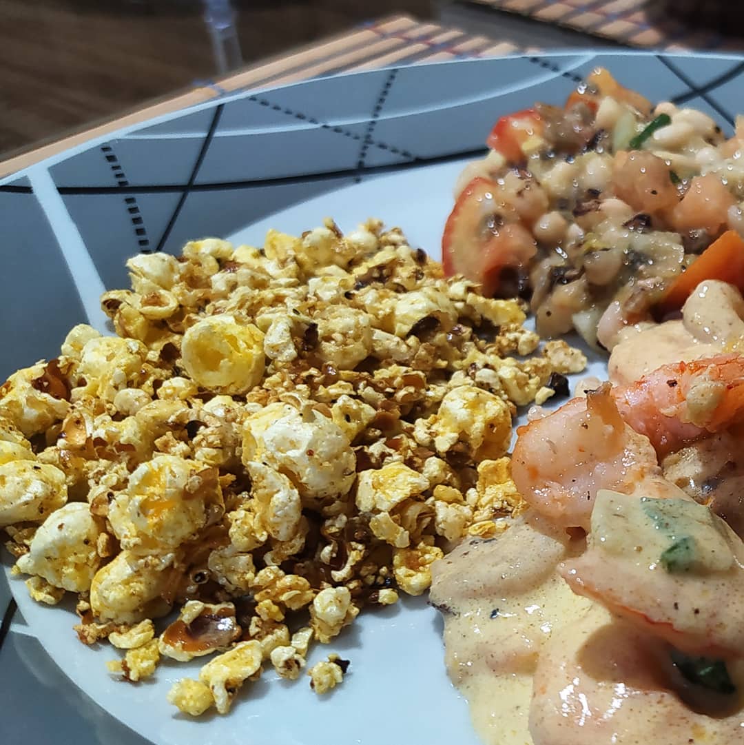 Farofa de pipoca temperada - Receiteria