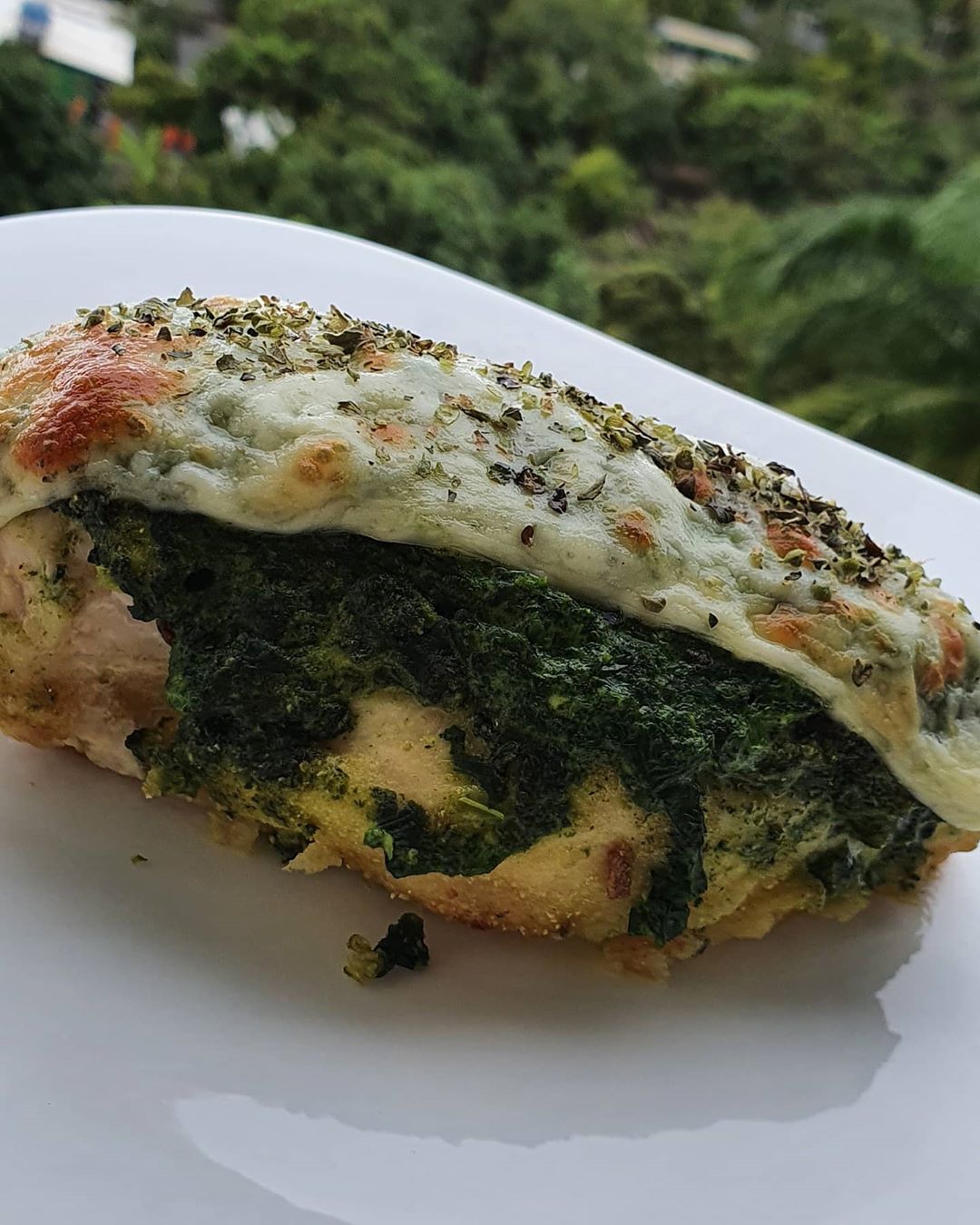 Filé de frango recheado