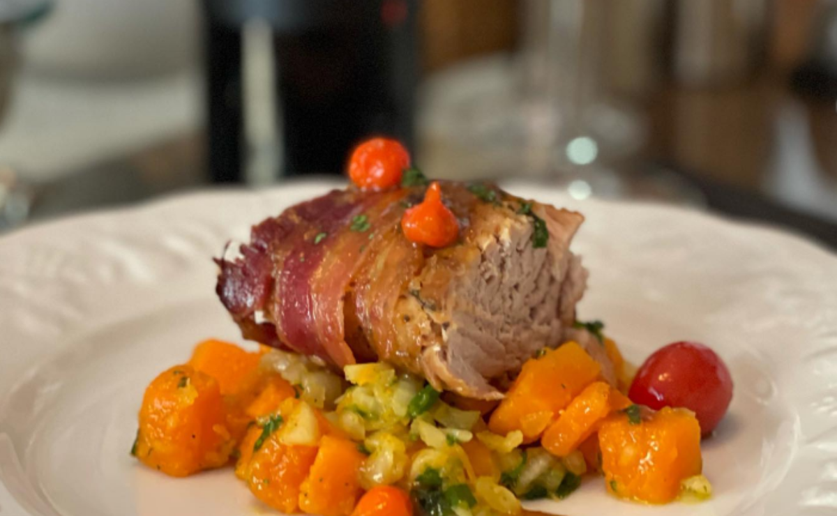 Filé mignon suíno com salada de abóbora - Receiteria