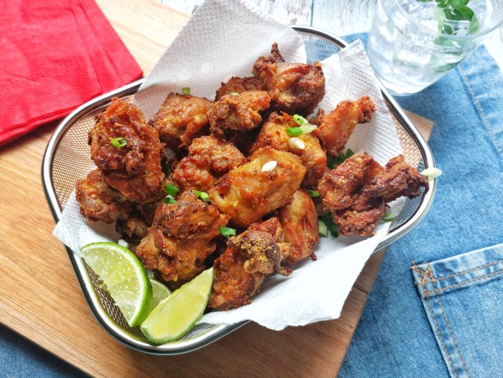 Frango a passarinho crocante