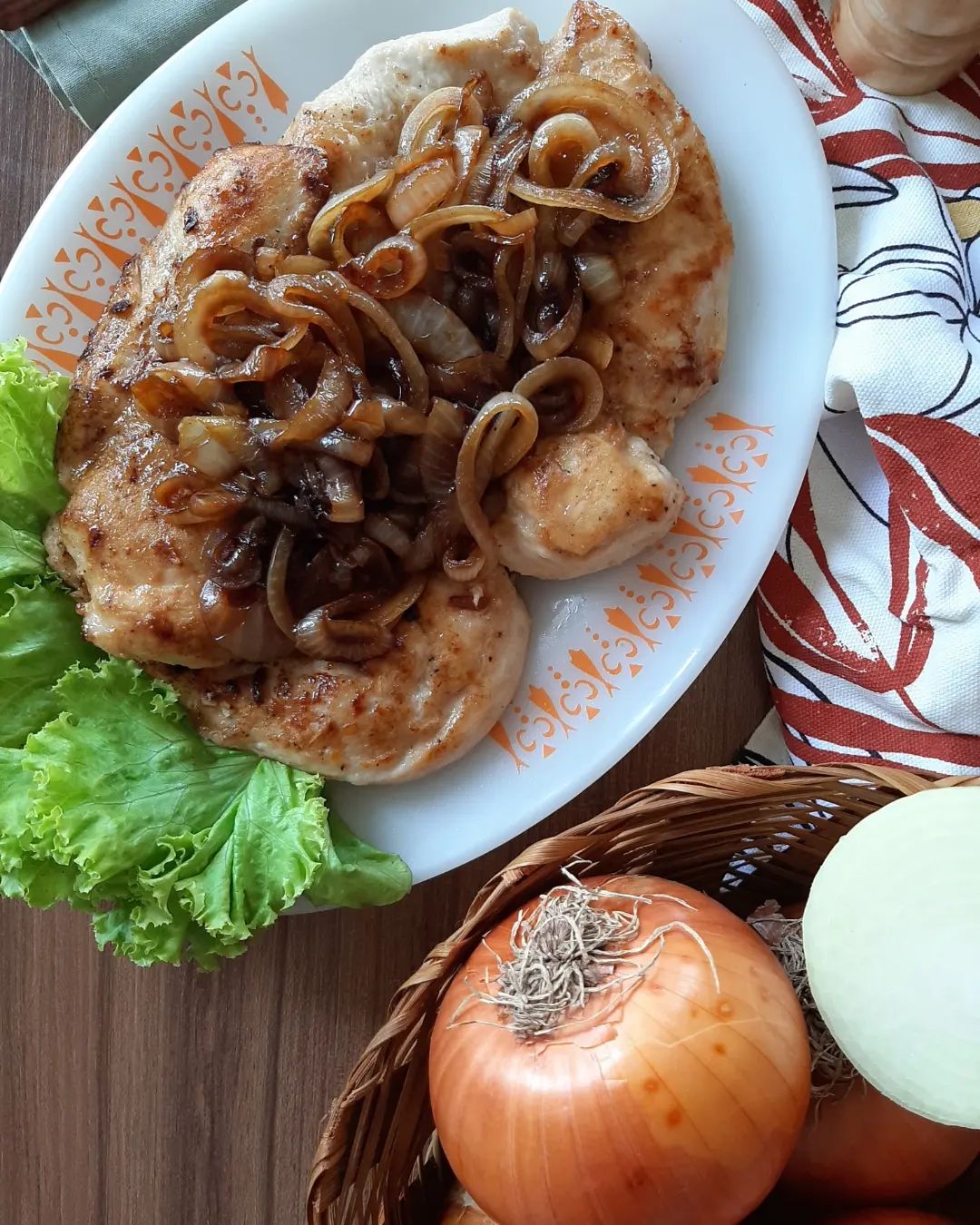 Frango com cebola caramelizada - Receiteria