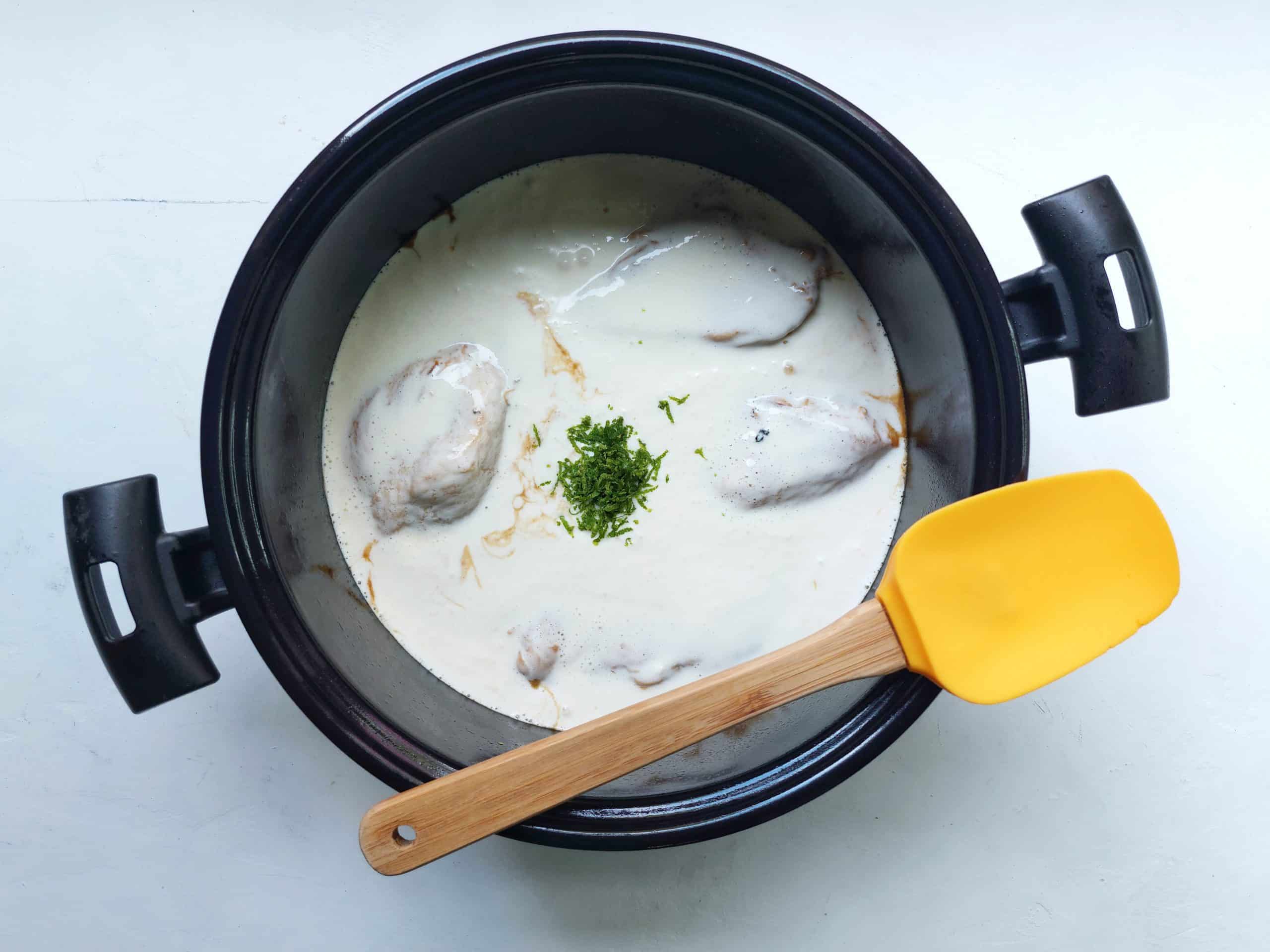 Frango com creme de leite simples e muito gostoso - Receiteria