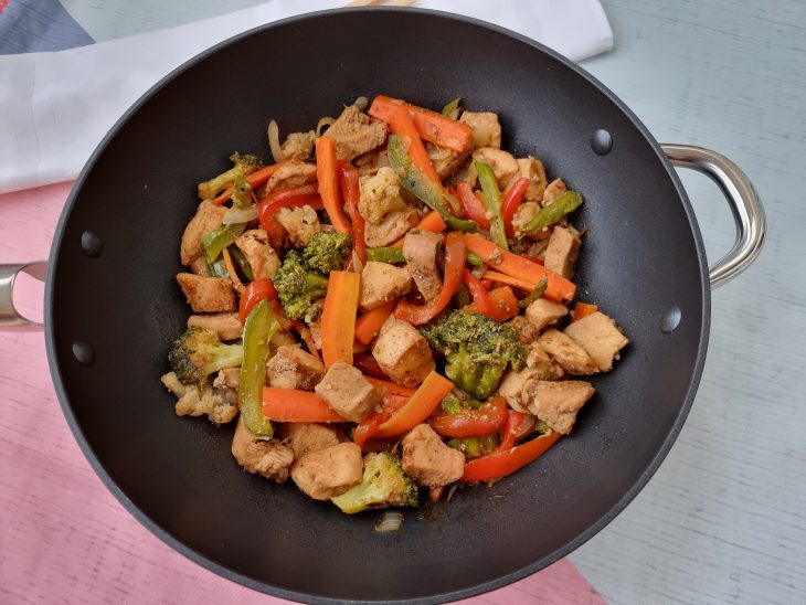 14 Receitas De Frango Com Legumes Que São Fáceis Deliciosas E Coloridas