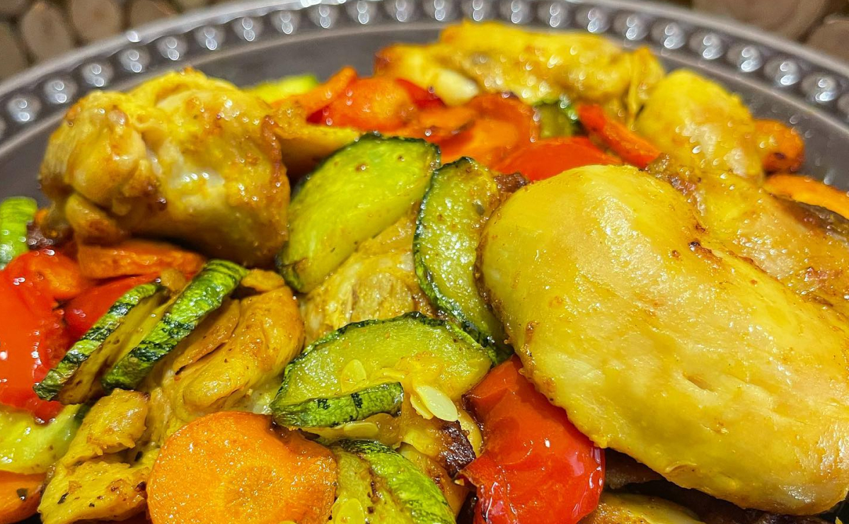 Frango com legumes na airfryer