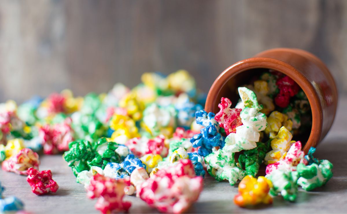 Pipoca doce colorida