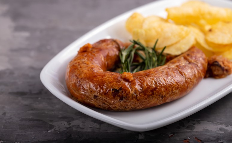 7 receitas com alheira que te farão se sentir em uma viagem por Portugal