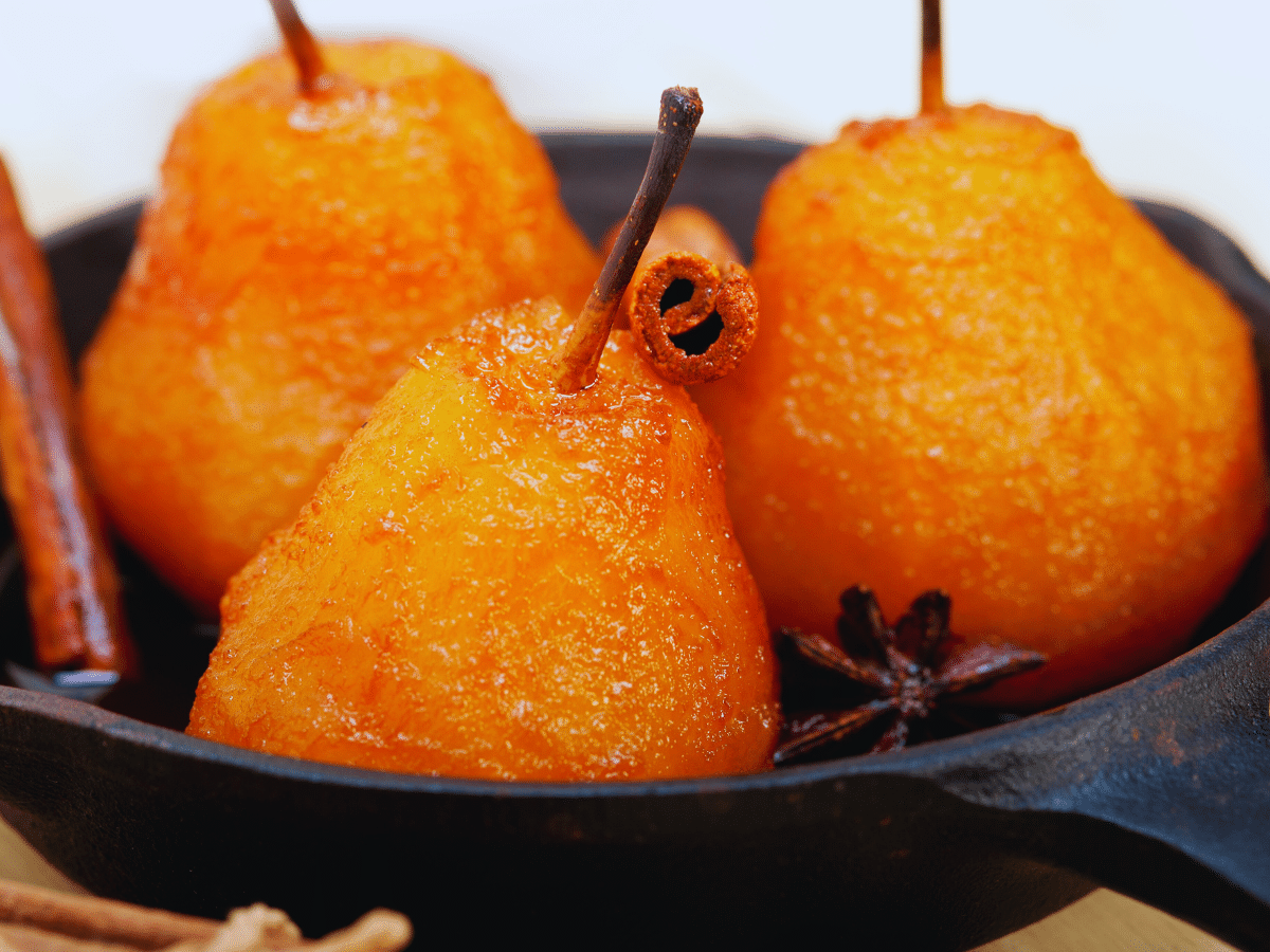 38 receitas com pera que vão adocicar e diversificar o seu cardápio