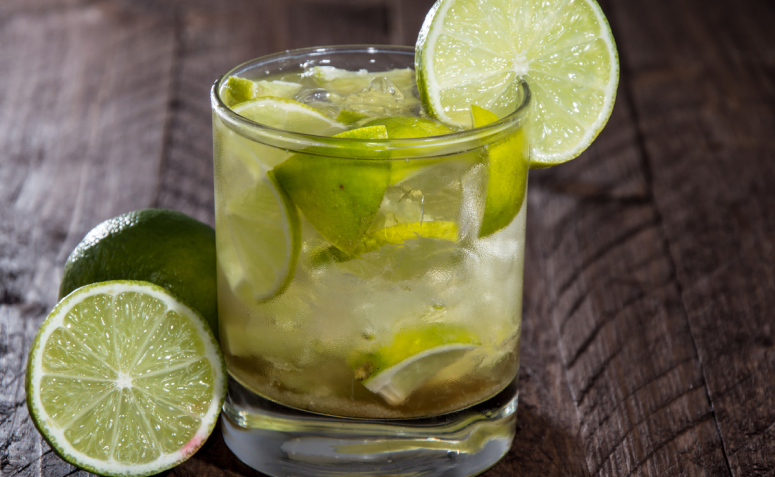 7 receitas com steinhaeger para se aventurar no mundo dos drinks