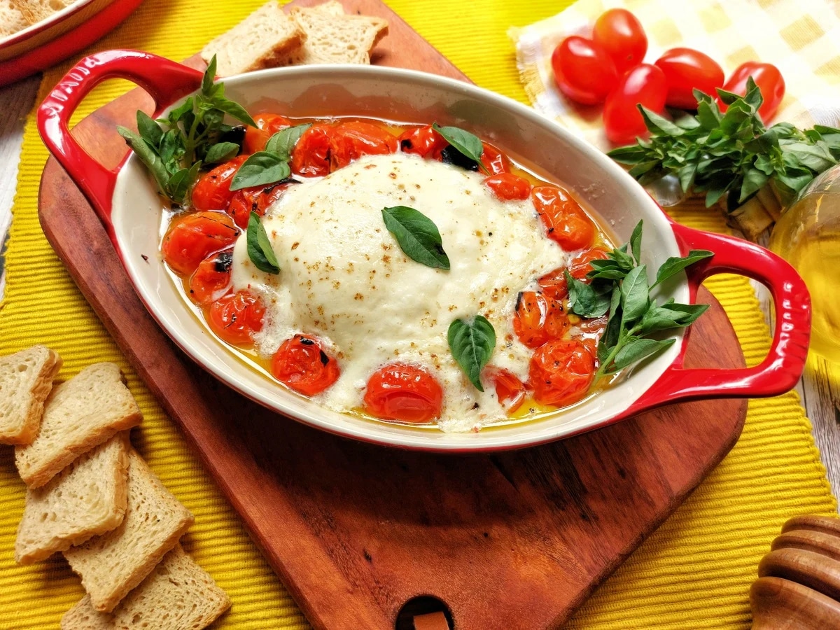 51 receitas com tomate-cereja para quem adora uma refeição leve