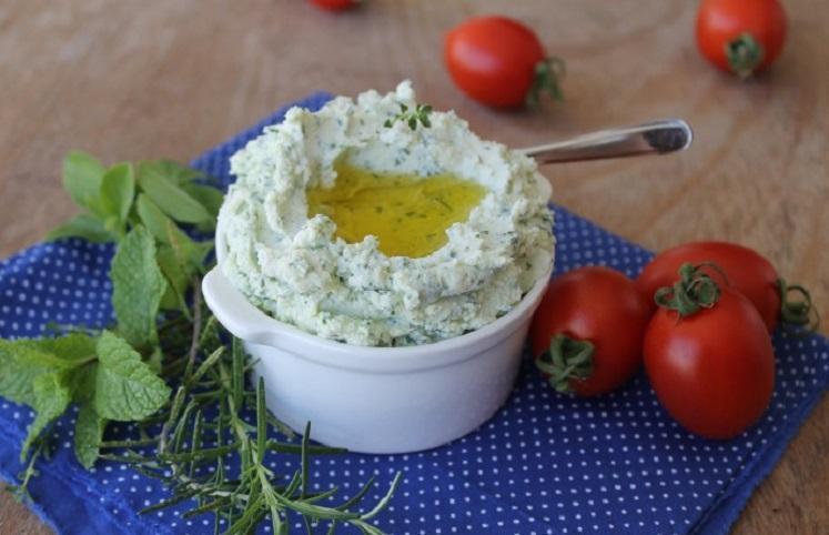 6 receitas de patê de ricota incríveis para saborear com uma torradinha