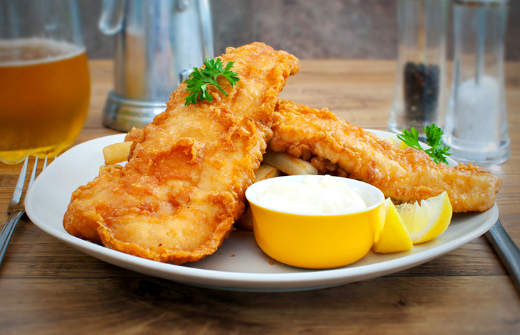 30 receitas de peixe frito que vão te deixar de olhos cheios