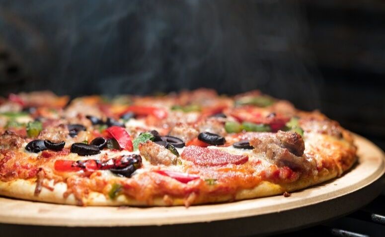 10 receitas de pizza toscana para se sentir na Itália