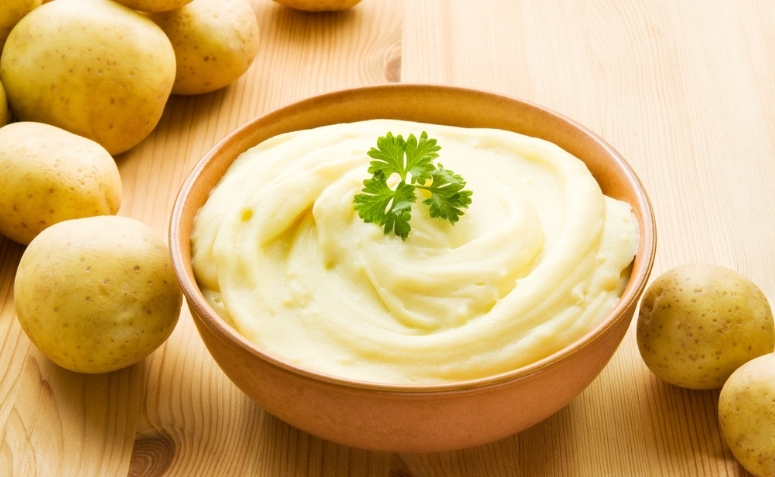 9 receitas de purê de batata simples para uma refeição rápida e saborosa 9 receitas de purê de batata simples para uma refeição rápida e saborosa
