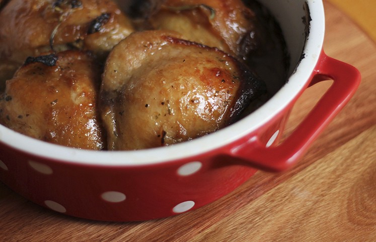 22 receitas de tempero para frango que vão deixar a carne incrível