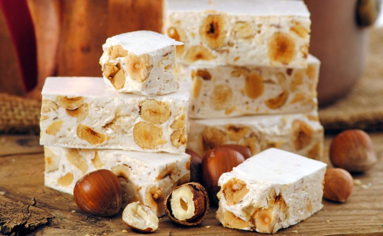 8 receitas de torrone para deixar o seu dia bem docinho