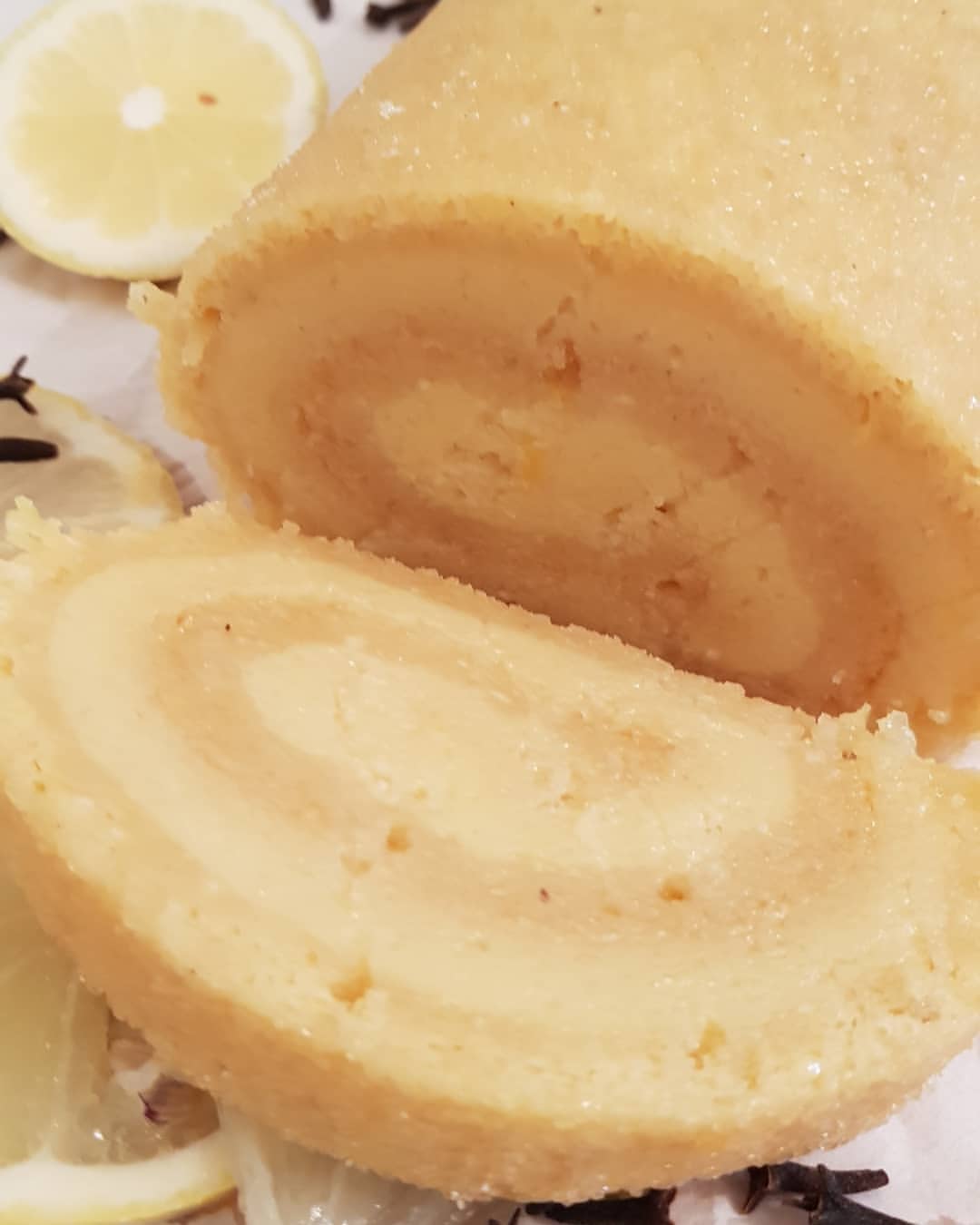 Rocambole de limão-siciliano