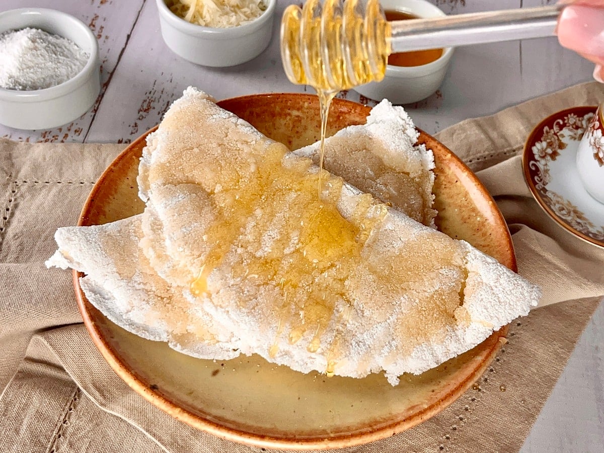 Tapioca com queijo meia cura - Receiteria
