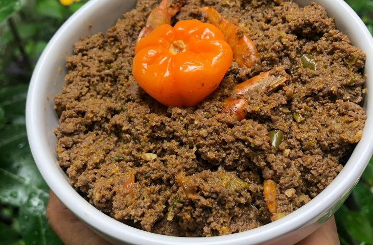 14 receitas com camarão seco que impressionarão convidados